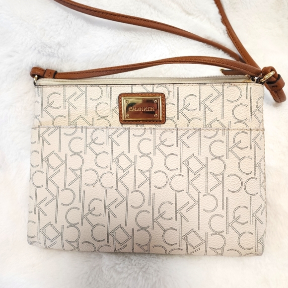 Calvin Klein | Bags | Preowned Calvin Klein Mini Crossbody Bag Purse ...